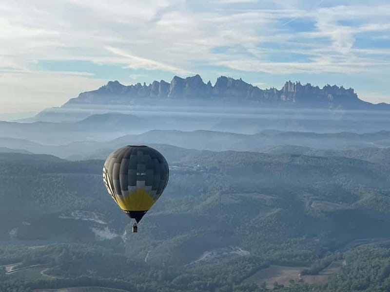 Balloon flight: panoramic view of Montserrat and Transport from Barcelona - FAQs