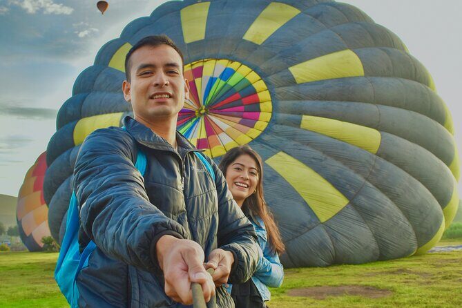 Balloon flight + pick up in CDMX + Breakfast in Cave + Pyramids - A Detailed Look at the Tour Experience