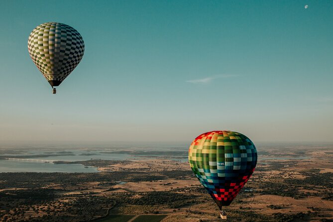 Balloon Ride With Champagne Toast From Monsaraz - Experience Overview