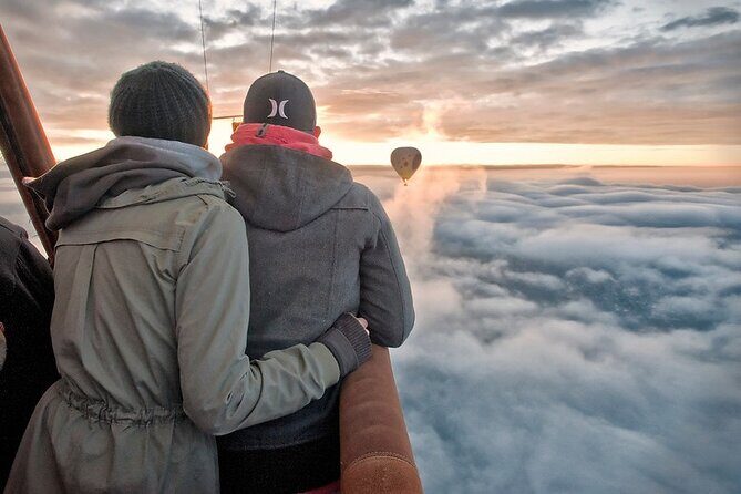 Ballooning in the Avon Valley plus Transfer from Perth, breakfast - Key Points