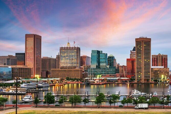 Baltimore Art Walk Downtown Midtown Marvelous Meander Hunt - Key Points