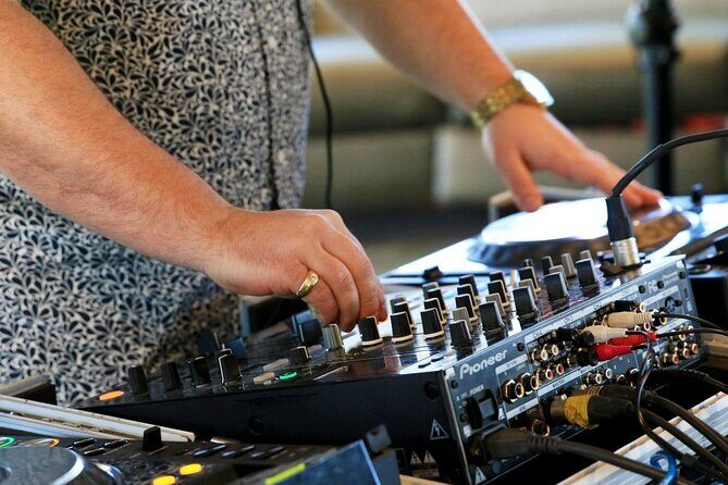 Baltimore Signature Bottomless Mimosa Brunch Cruise - The Experience in Detail