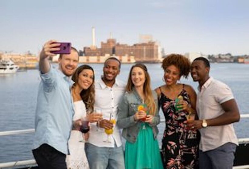 Baltimore: Thanksgiving Day Lunch Cruise - An Authentic Look at the Baltimore Thanksgiving Lunch Cruise