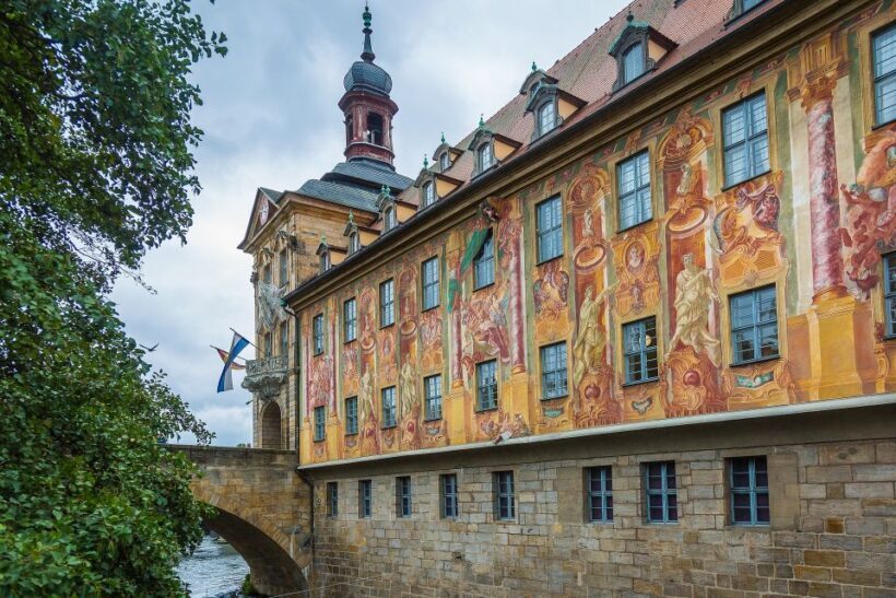 Bamberg: Private Guided Walking Tour - Food, Beer, and Local Legends