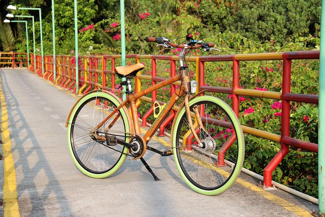 Bamboo Bicycle Tour in twilight: watch dancing Fireflies in Bangkok - FAQ