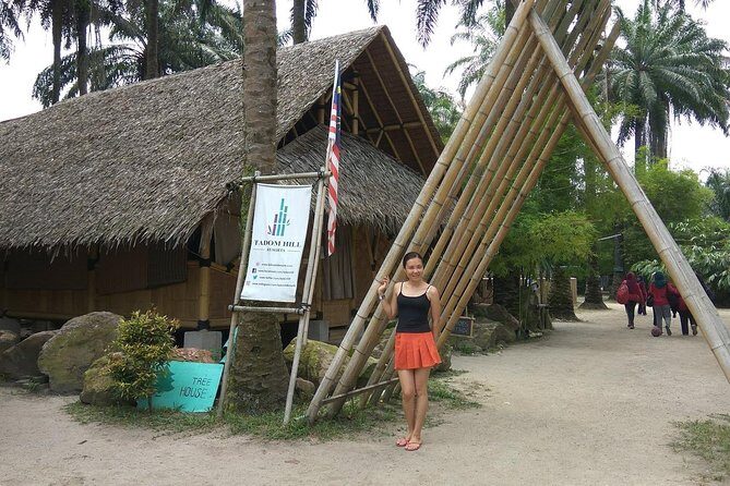 BAMBOO LAKESIDE TENT Glamping Experience at Tadom Hill Resort - Group Size and Atmosphere