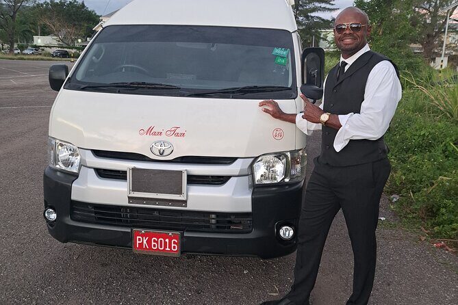 Bamboo Rafting Experience in Jamaica - An In-Depth Look at the Bamboo Rafting Tour