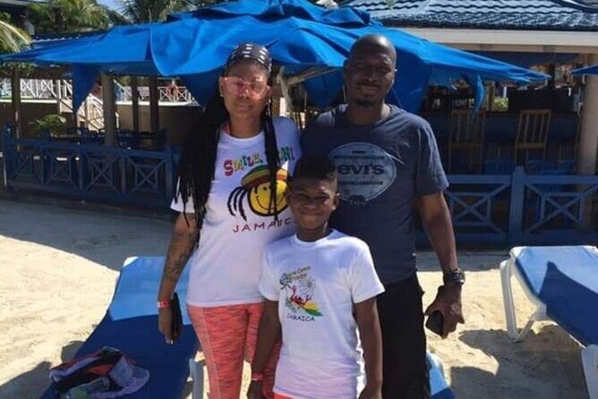 Bamboo Rafting Limestone Foot Massage/Negril 7 Miles Beach/Ricks Cafe Combo - Key Points