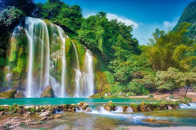 Ban Gioc Waterfall 2D1N From Hanoi Including Nguom Ngao Cave - Exploring Nguom Ngao Cave