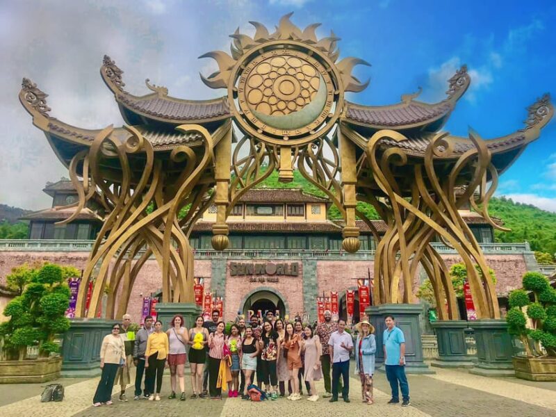 Bana Hill and Golden Bridge Premier Tour 1day Buffet Lunch - The Sights and Stops