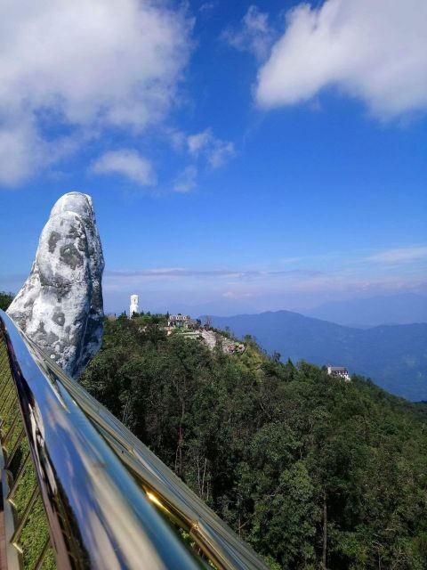 Bana hill-Golden Bridge with ticket, guide, lunch &transfer - Key Points