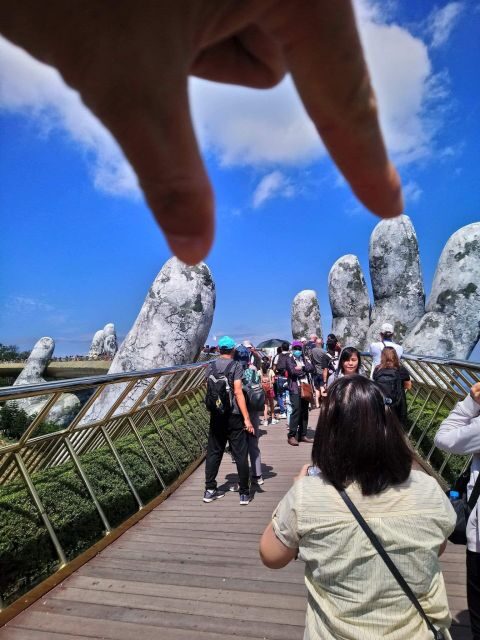 Bana hill-Golden Bridge with ticket, guide, lunch &transfer - Analyzing the Value