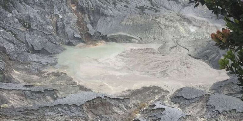 Bandung : Private Tour Guide Sightseeing (Costum tour) - Who Should Consider This Tour?