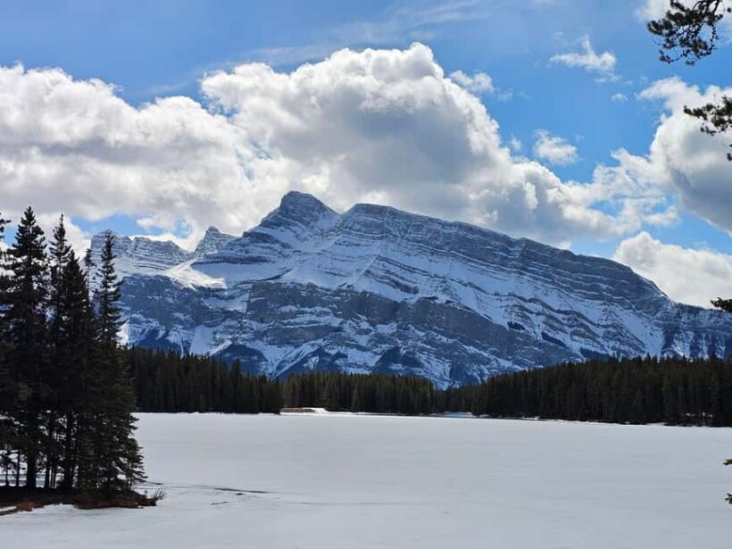 Banff and Yoho Winter Wonderland Private Tour - Exploring the Full Itinerary: What You’ll Experience