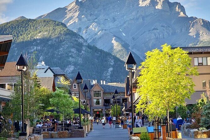 Banff Gondola Hot Springs Bow Falls and Three Lakes tour - Who Will Enjoy This Tour?