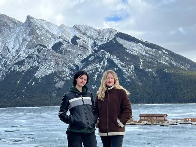 Banff: Lake Louise, Emerald Lake, and Johnston Canyon Tour - The Practical Side: What the Tour Offers