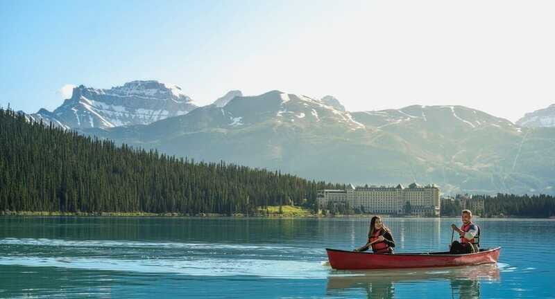 Banff: Lake Louise,Emerald & Johnston Canyon+5More - Emerald Lake: A Vivid Surprise