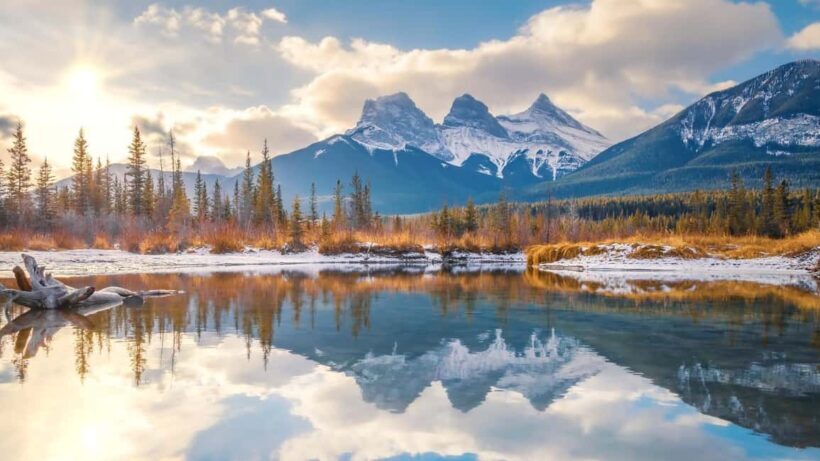 Banff: Lake Louise,Emerald & Johnston Canyon+5More - Natural Bridge: Nature’s Masterpiece