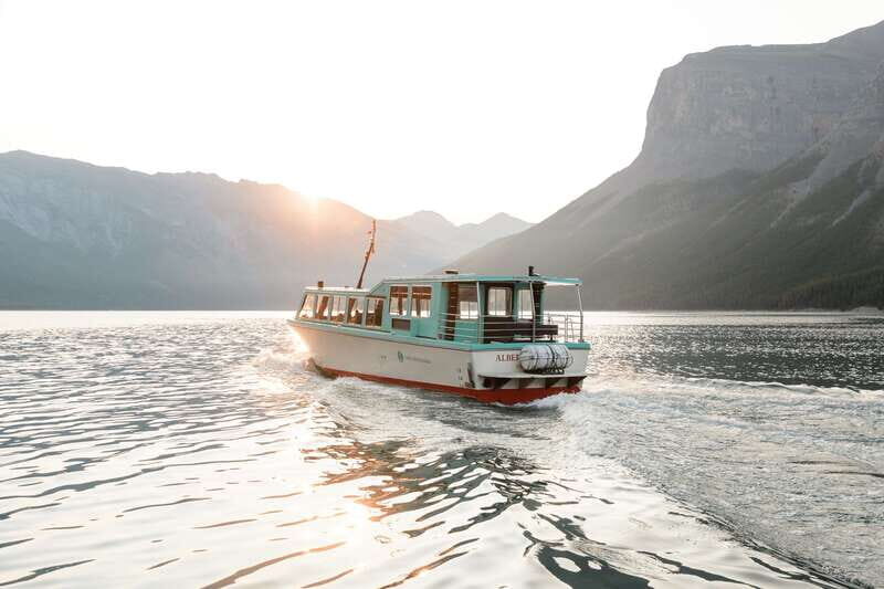 Banff: Lake Minnewanka Cruise - Key Points