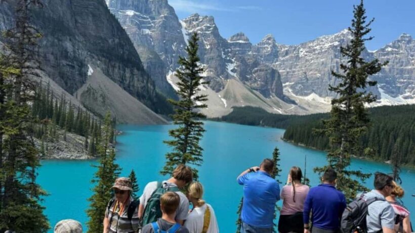 Banff. Moraine, Lake Louise ,Emerald & Johnston Canyon tour - Key Points