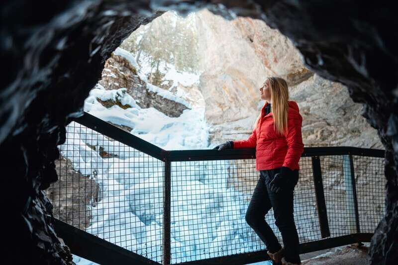 Banff: Morning or Afternoon Johnston Canyon Icewalk - What Makes the Johnston Canyon Icewalk Special?