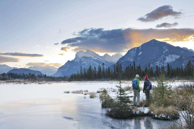 Banff National Park: Lake Louise & Upper Hot Springs Tour - An Immersive Day in Banff’s Most Iconic Spots