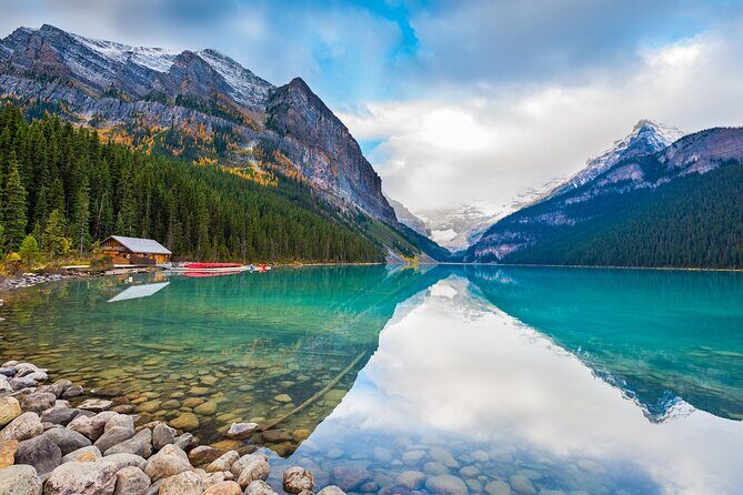 Banff National Park Tour Lake Louise and Moraine Lake by coach - Introducing the Banff National Park Tour: Lake Louise and Moraine Lake by Coach