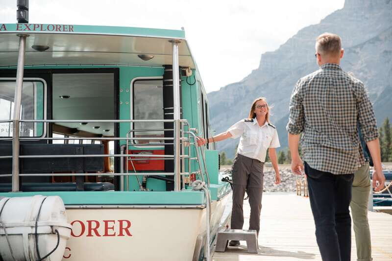 Banff: Sightseeing, Lake Minnewanka Cruise and Banff Gondola - Practicalities and Value