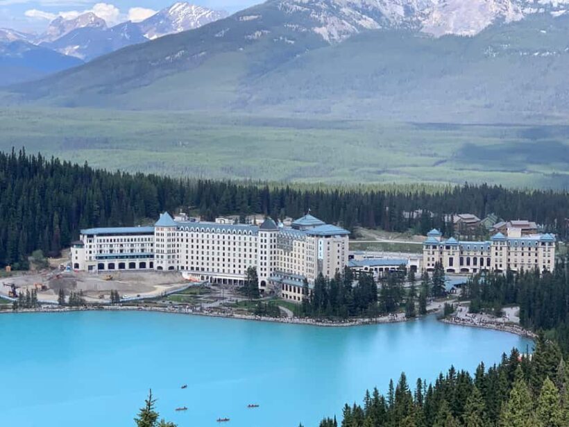 Banff Town: Gondola, Lake Louise, Moraine, Cave and Basin - A Practical Guide to the Banff Day Tour