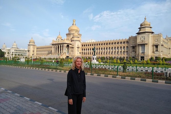 Bangalore Through the Ages Tour: Best of the City + Lunch & Guide - What the Reviews Say
