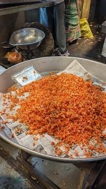 Bangalore Walking Tour KR Flower Market,Fort,Tippu palace - FAQs