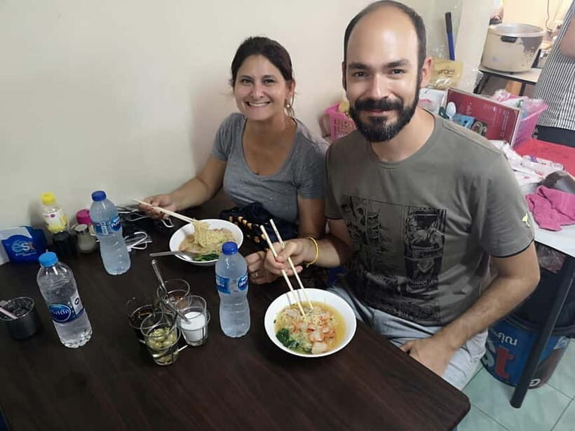 Bangkok: 2-hour Eat with Me CHOB Street Food Lunch Tasting - Key Points