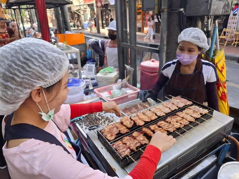 Bangkok: 2-hour Eat with Me CHOB Street Food Lunch Tasting - Exploring Bangkok’s Street Food Scene