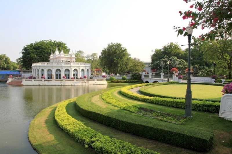 Bangkok: Audio guides for Bangkok, Chiang Mai & Ayutthaya - Who Will Get the Most Out of This?