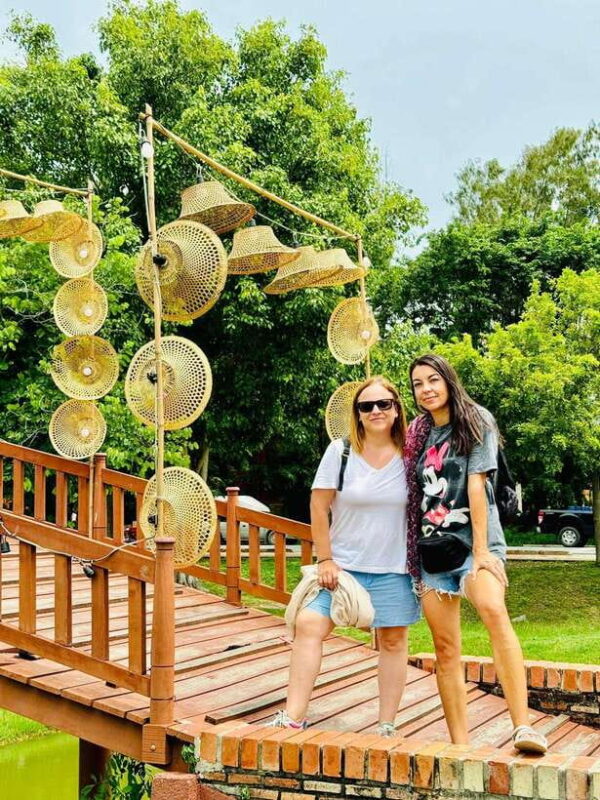 Bangkok: Ayutthaya & Local Market Tour In Spanish or English - What Could Be Better?