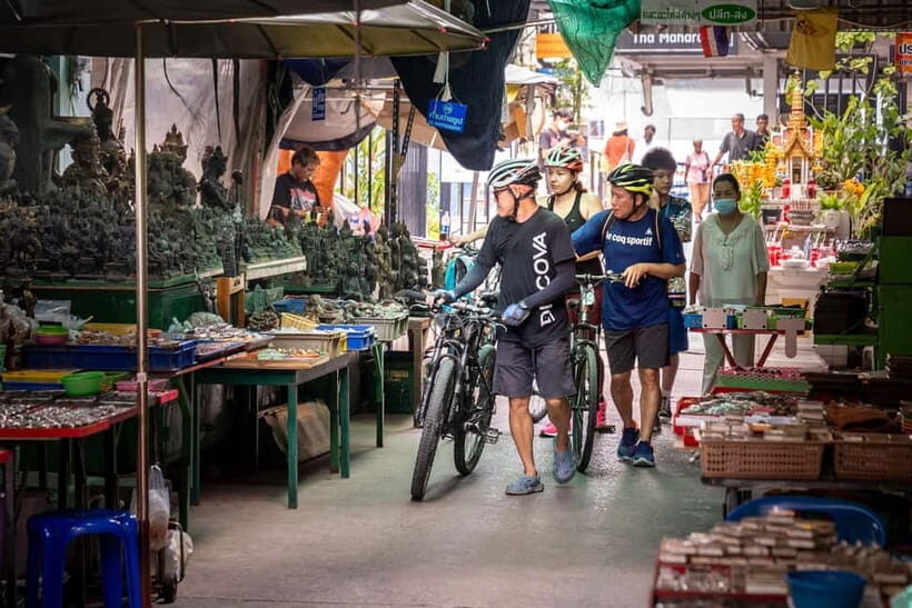 Bangkok: Backstreets and Historic Temples Bike Tour - Key Points