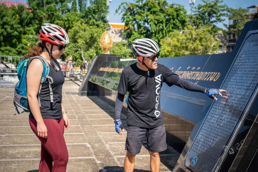 Bangkok: Backstreets and Historic Temples Bike Tour - A Detailed Look at the Tour