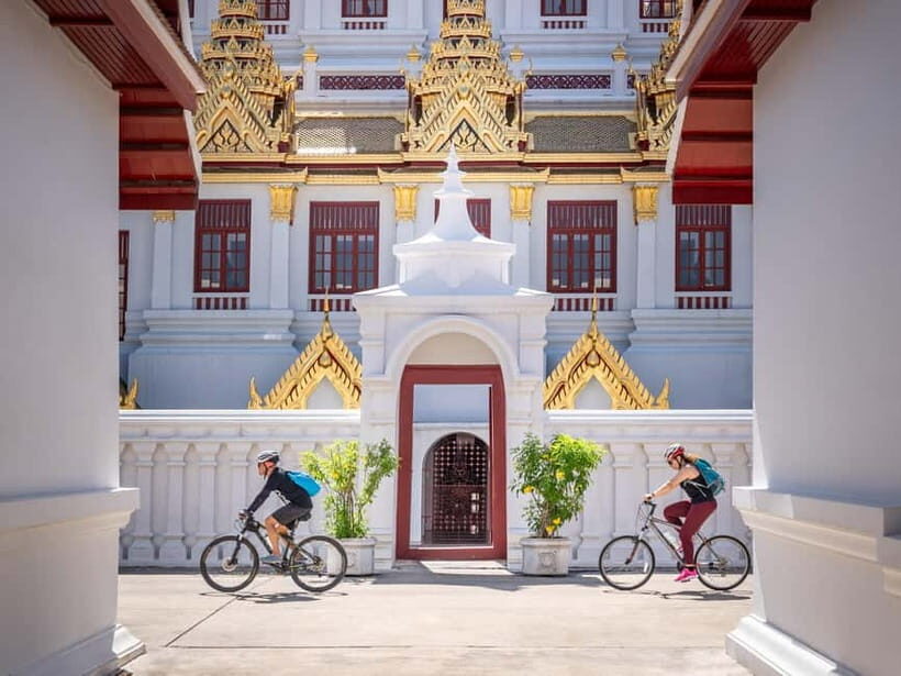 Bangkok: Backstreets and Historic Temples Bike Tour - Authentic Experiences and Unique Highlights