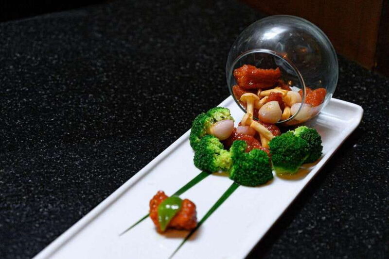 Bangkok: Bai Yun at Banyan Tree Bangkok Hotel Dim Sum Buffet - What to Expect During Your Visit