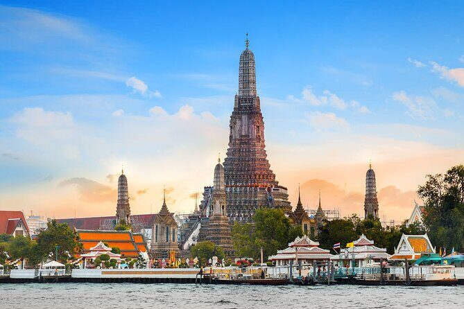 Bangkok Best Two Temples Emerald & Reclining Buddha + GrandPalace - Analyzing the Value