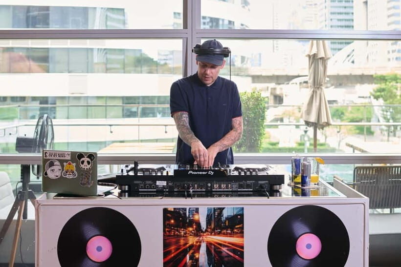 Bangkok: Brunch with Live Beats & Free-Flow at W Bangkok - The Drink Selection: Soft Drinks and Alcohol