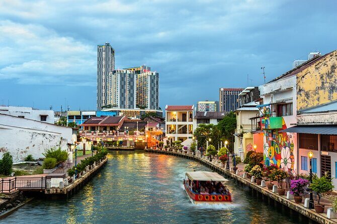 Bangkok by Night Tuk Tuk Tour: Markets, Temples & Food - The Experience in Detail