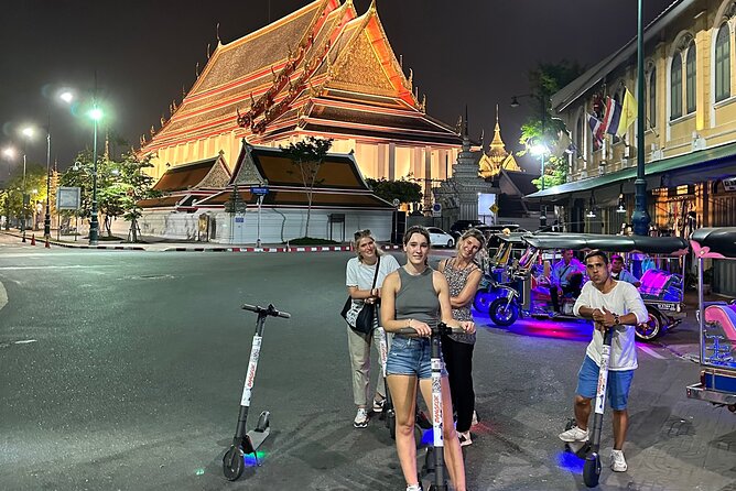 Bangkok by Night with Escooter &/or Bike - Who Is This Tour Best For?