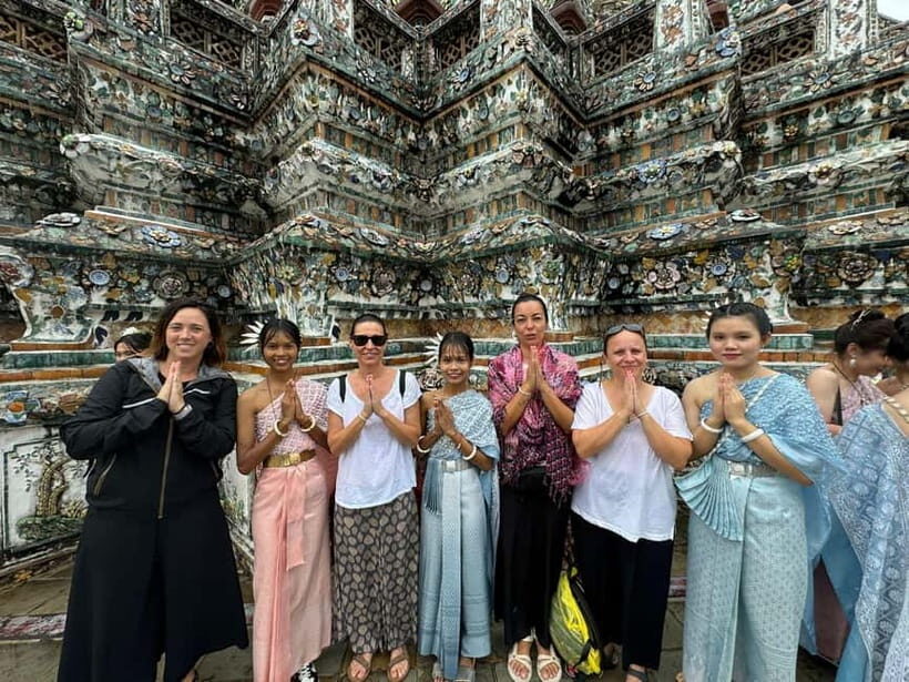 Bangkok: Canal Tour, River Local Life & Wat Arun Guide Visit - Visiting Wat Arun: Bangkok’s Iconic Temple