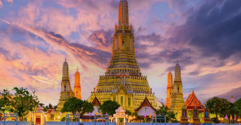 Bangkok: Canals Tour Wat Arun & Chao Phraya by Longtail Boat - Who Should Consider This Tour?