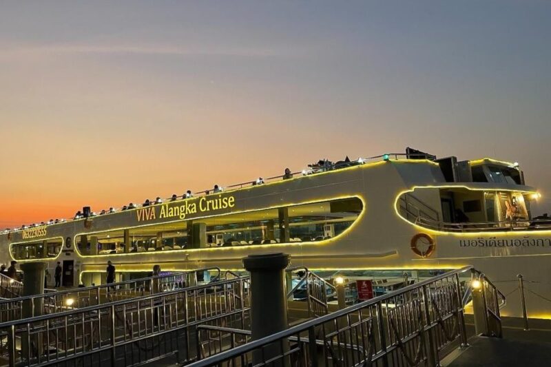 Bangkok: Chao Phraya Buffet Dinner Viva Alangka Cruise - The Value Proposition
