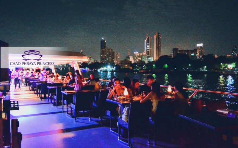 Bangkok: Chao Phraya Princess Dinner Cruise - Itinerary Breakdown: The Stops and Sights