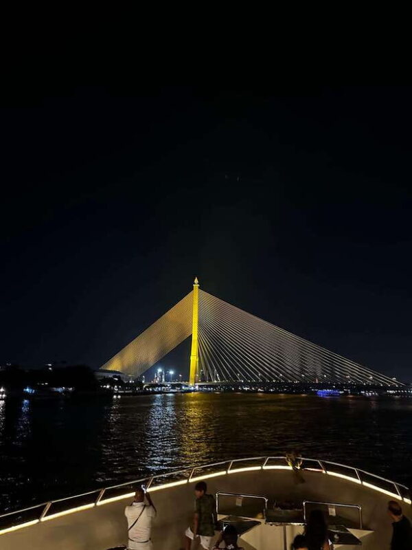 Bangkok: Chao Phraya River Cruise with Indian Buffet Dinner - Key Points