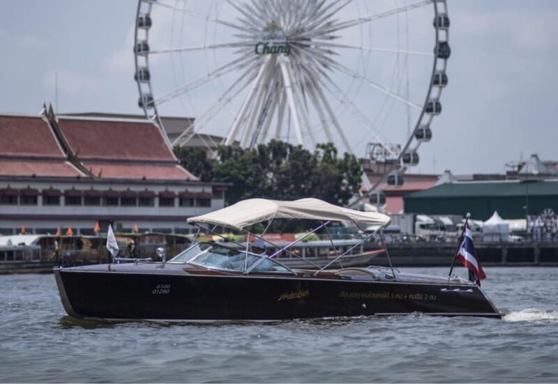 Bangkok: Chaophraya River Private Hacker Craft Boat Cruise - Key Points