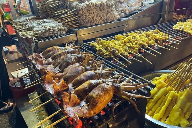 Bangkok Chef Food Tour with Over 15 Tastings Included - Key Points